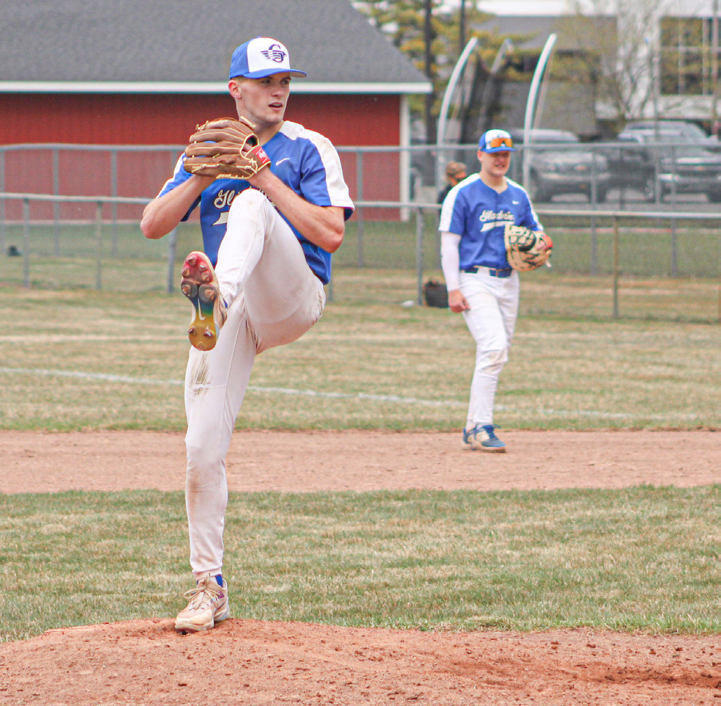 Gladwin baseball team tops No. 2 Standish | Gladwin County Record ...